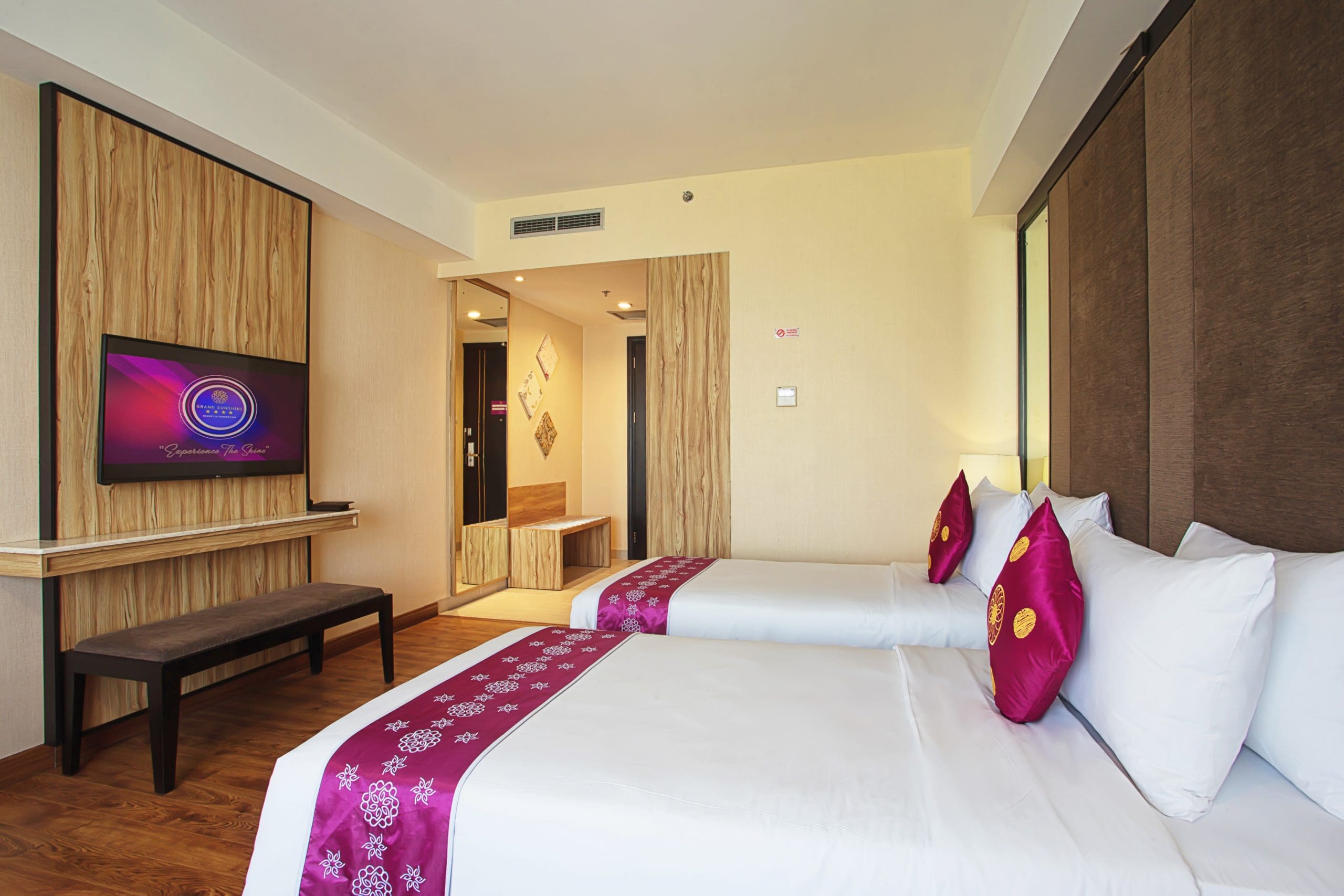 ACCOMODATION | GRAND SUNSHINE