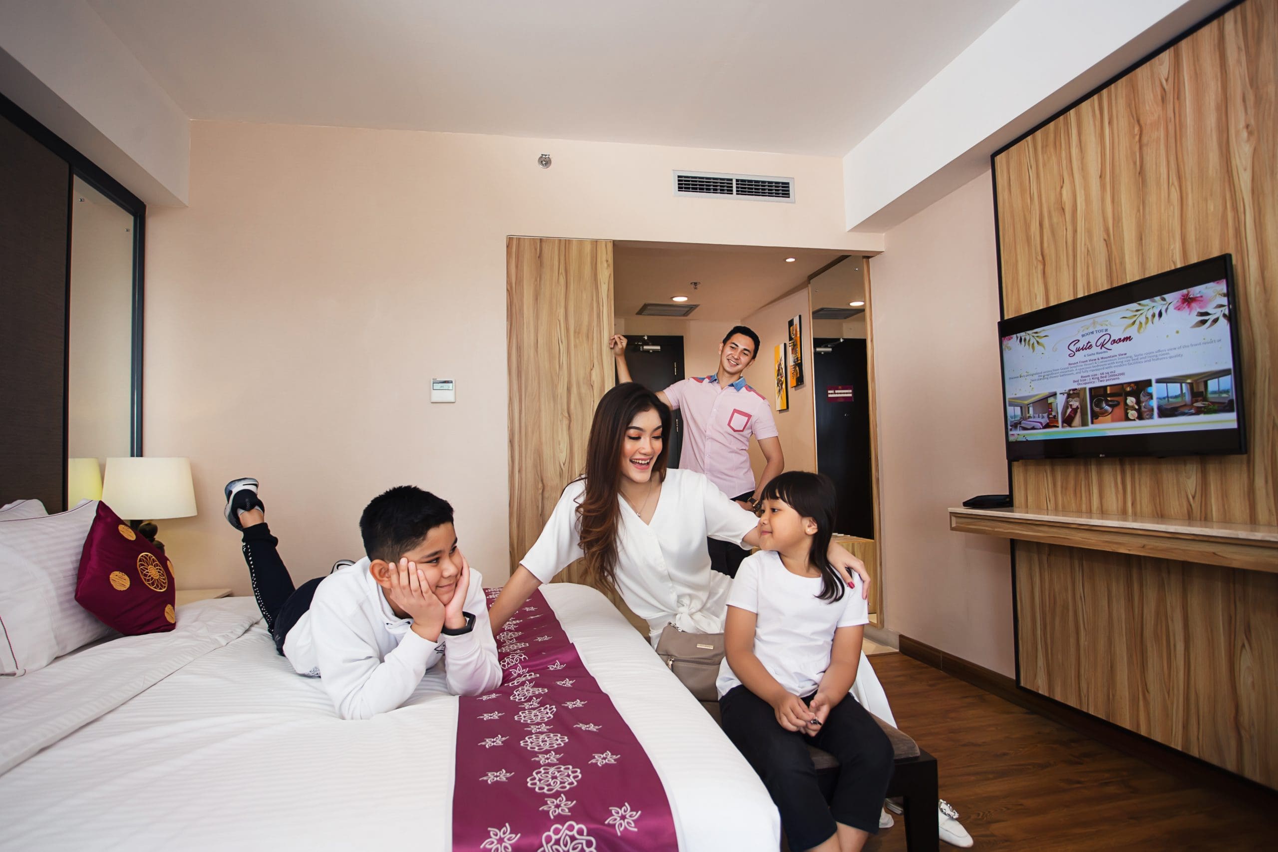 ACCOMODATION | GRAND SUNSHINE